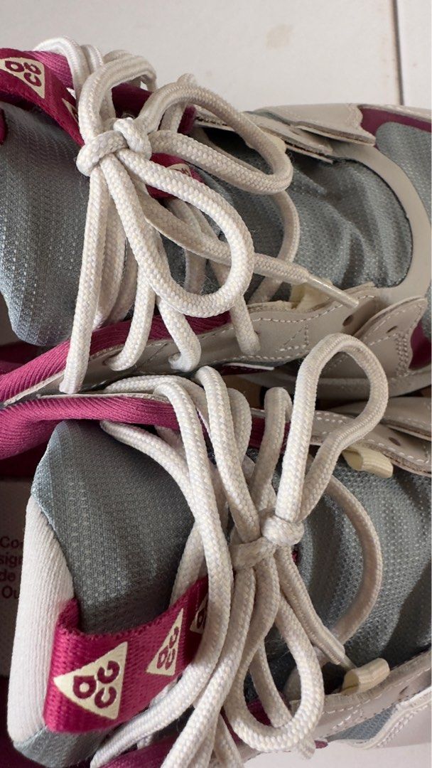 Nike ACG Lowcate TrailFrame, Luxury, Sneakers & Footwear on Carousell