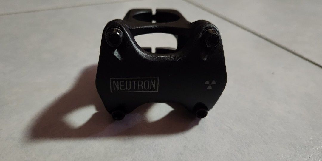 nukeproof neutron stem 35mm grey/black, Sports Equipment, Bicycles ...