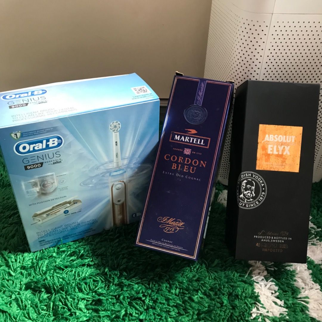 PRANK BOX for BIRTHDAY LUCKY DRAW CHRISTMAS VINTAGE CORDON BLEU MARTELL ...