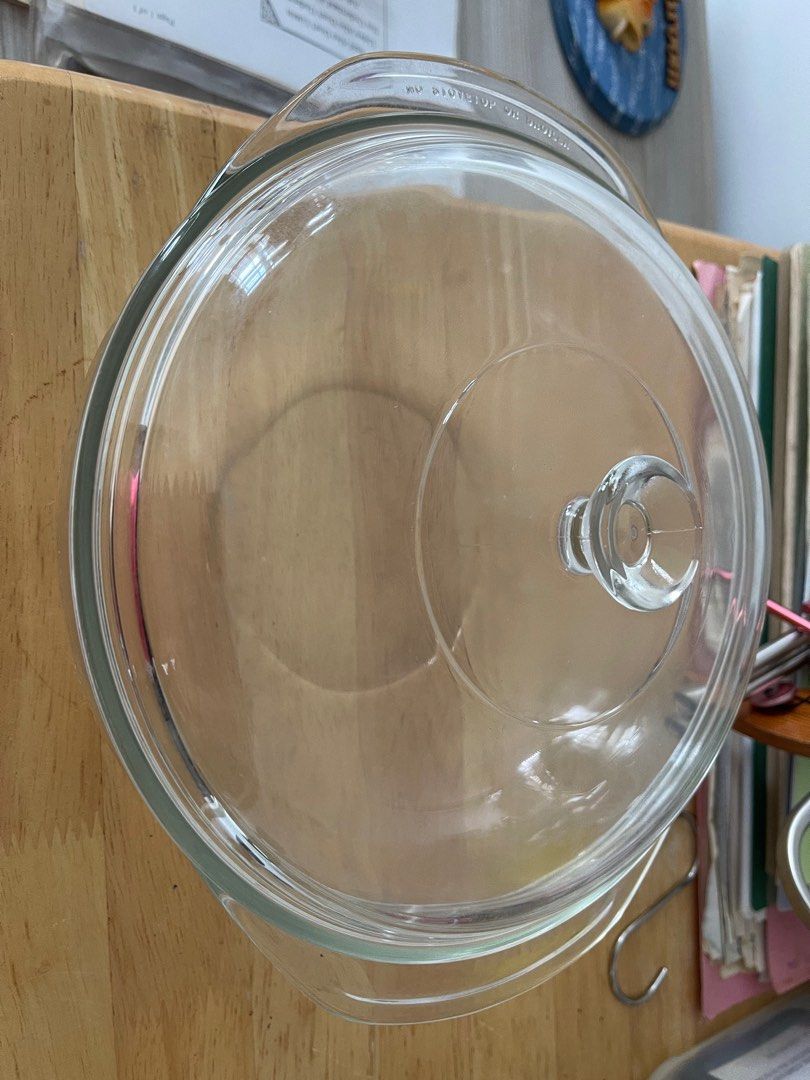 Pyrex glass container with cover, Furniture & Home Living, Kitchenware ...
