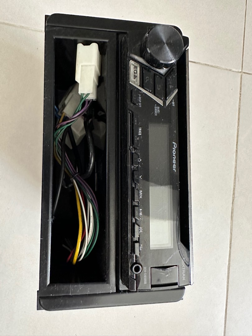 radio, Car Accessories, Car Plates on Carousell