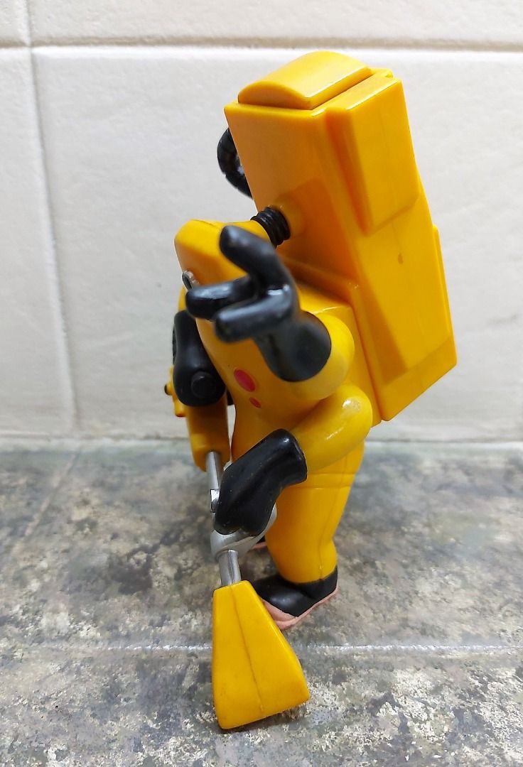 RED ALERT CDA AGENT - Hasbro Disney Pixar MONSTERS INC Series, Hobbies ...