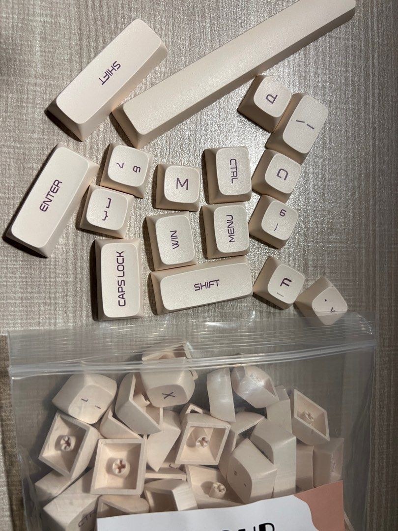 RUSH rk61 non-hotswap mechanical keyboard & minimalist keycaps ...