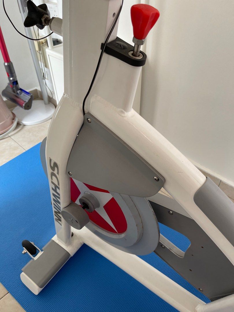 Schwinn Spin Bike with brand new gel seat for extra comfort, Sports ...
