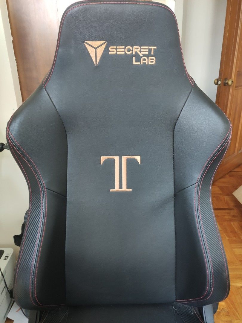 Secret Lab Titan 2020, Furniture & Home Living, Furniture, Chairs on ...