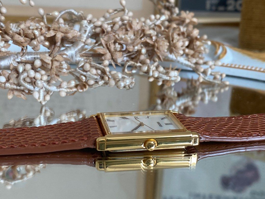 Seiko Tank Vintage Classic Watch Gold With Genuine Lizard, Luxury, Watches on Carousell