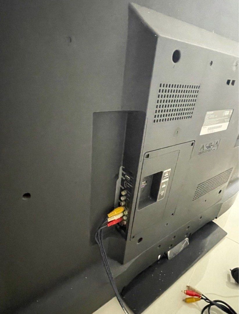 Sharp Aquos 50 inch, TV & Home Appliances, TV & Entertainment, TV on ...