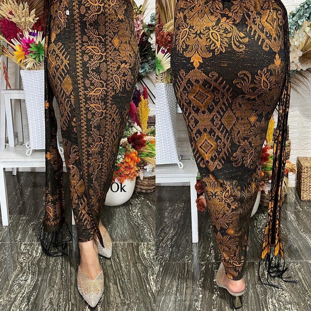 SKIRT BATIK BALI, Women's Fashion, Bottoms, Skirts on Carousell