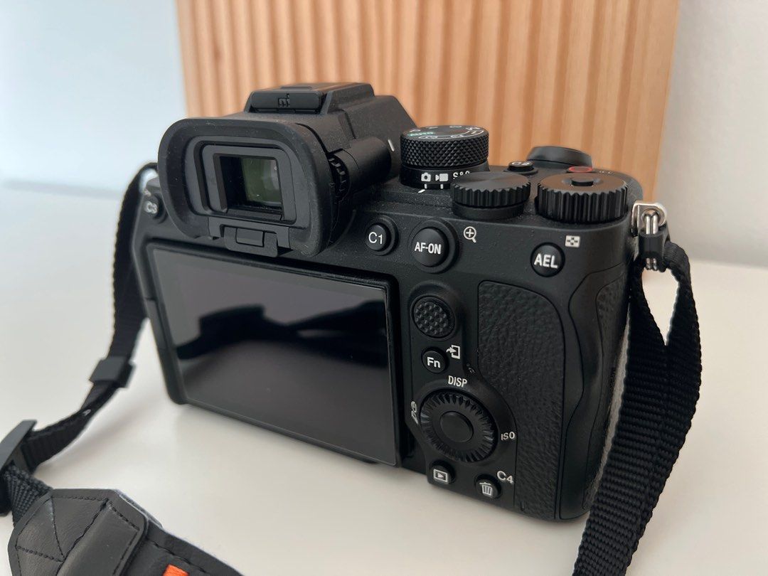 Sony A7IV body, Photography, Cameras on Carousell