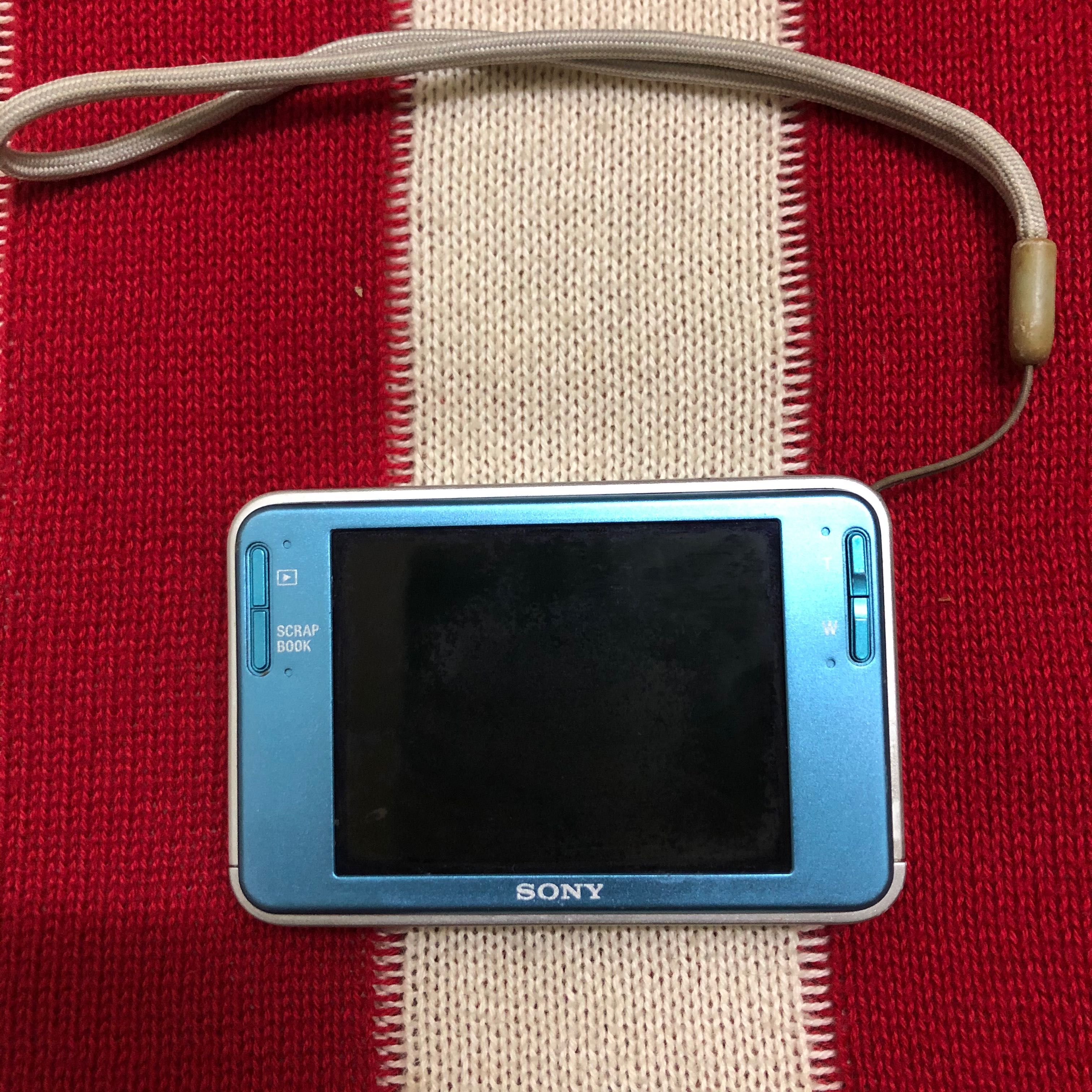 Sony Cybershot DSC-T2 Camera Digital CCD, Photography, Cameras on Carousell