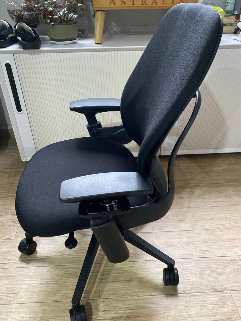 Steelcase leap v2 ergonomic office chair, Furniture & Home Living ...