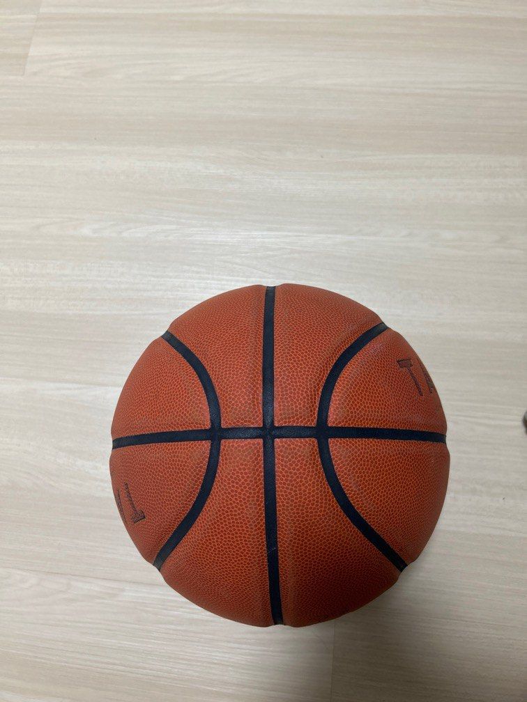 Tarmak basketball, Sports Equipment, Sports & Games, Racket & Ball ...