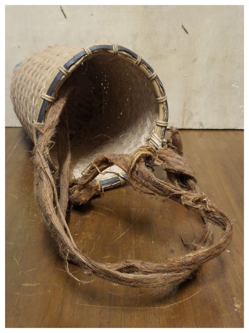 Tas Cupai Anyaman Rotan Tempo Dulu Khas Dayak Iban, Aksesoris Mobil di ...