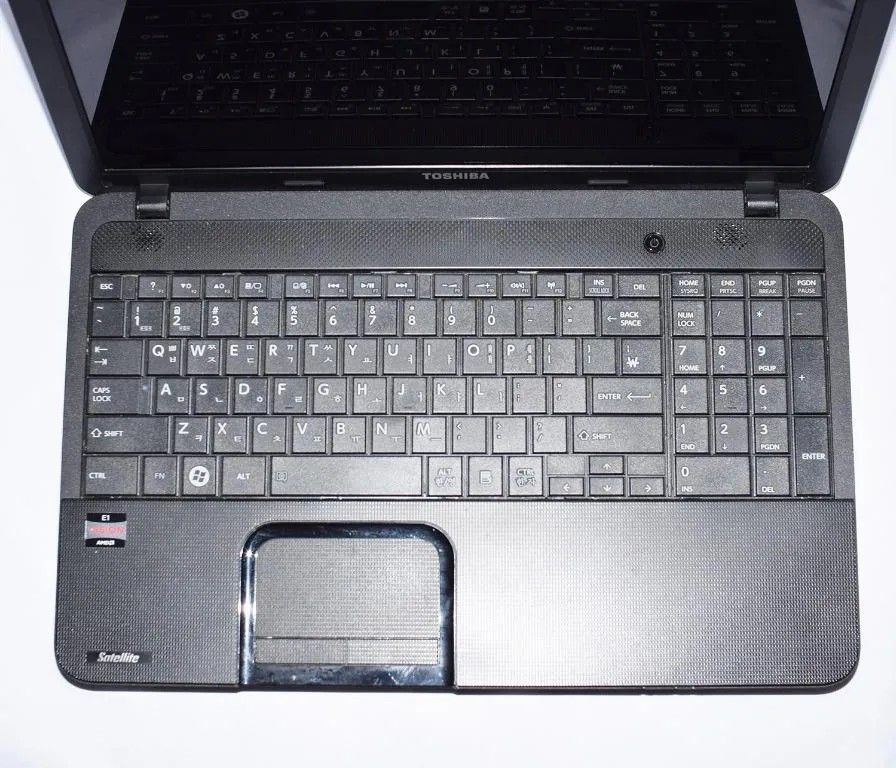 Toshiba AMD E1-1200 8gb ram 256 SSD laptop, Computers & Tech, Laptops ...