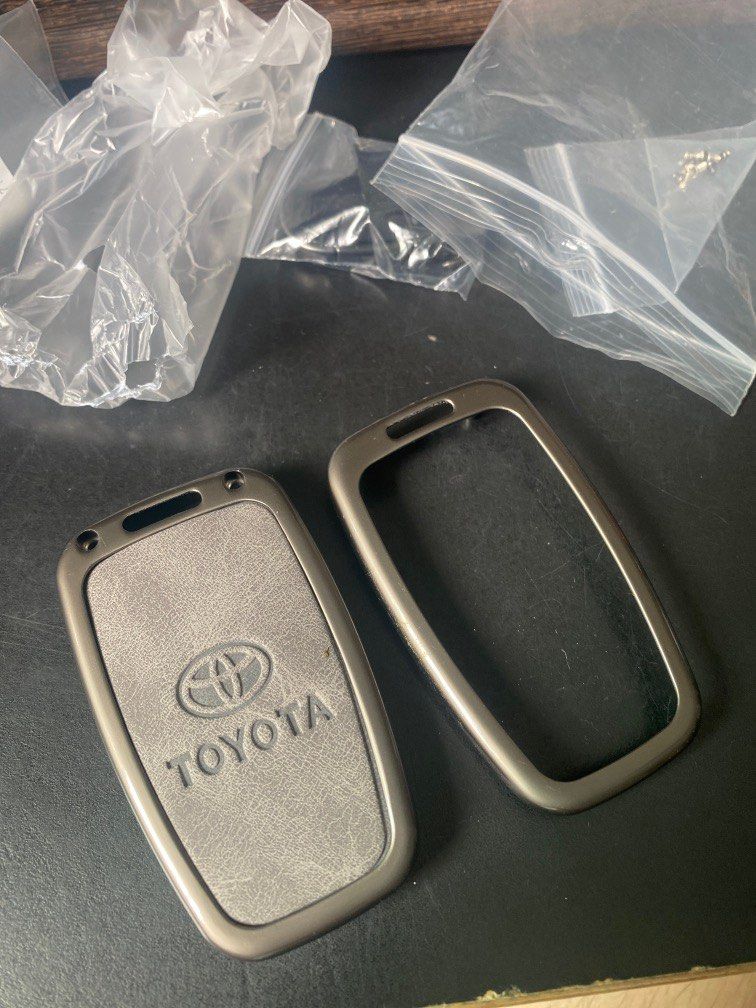 Toyota key fob case zinc leather, Car Accessories, Accessories on Carousell