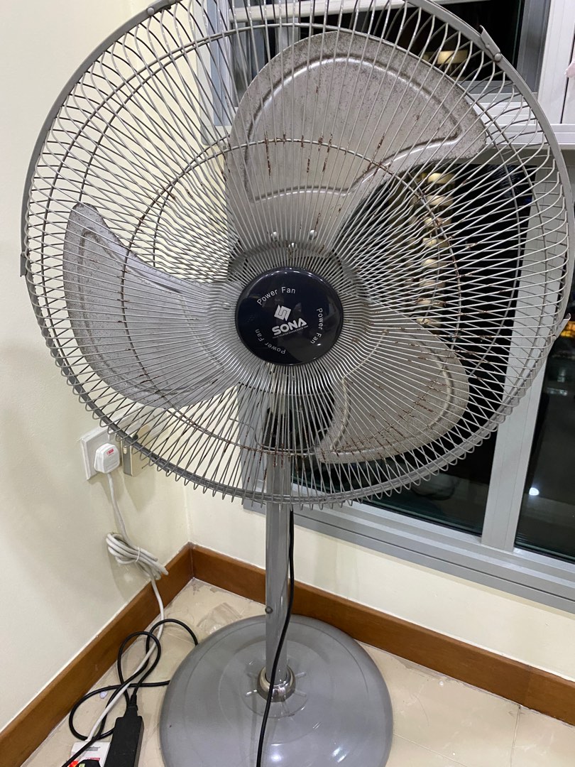 Used Standing Fan, Furniture & Home Living, Lighting & Fans, Fans on ...