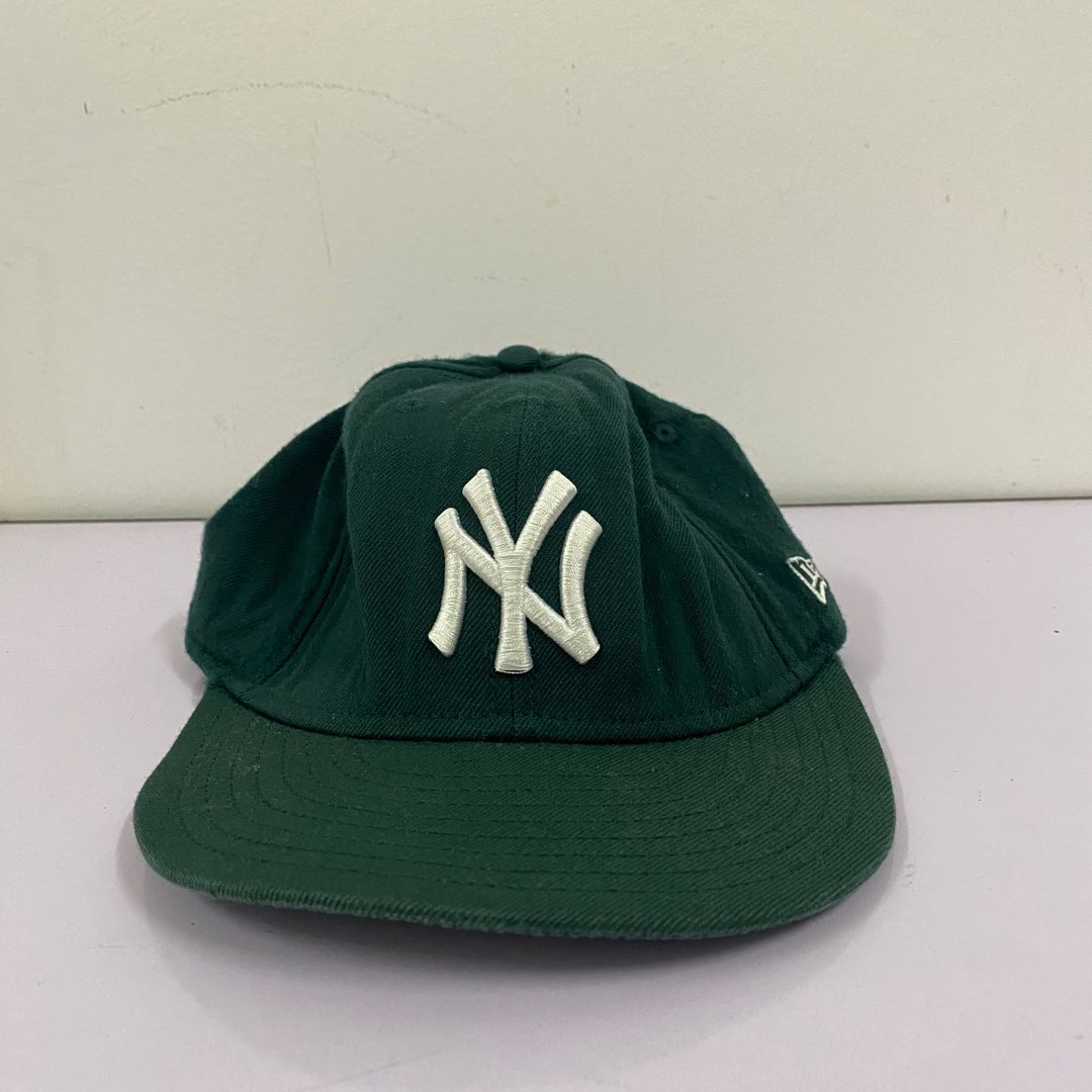 Vintage New Era New York Yankees Fullcap, Men's Fashion, Watches ...