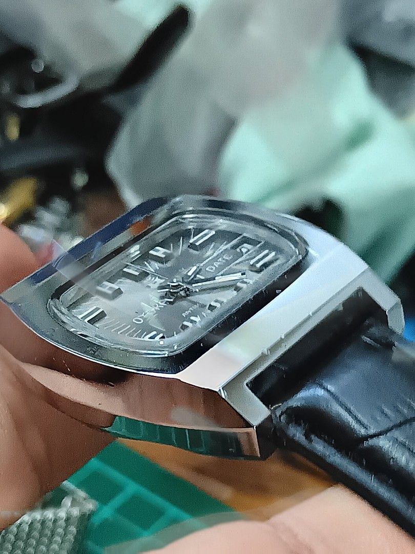 Vintage Oyaka swiss made NOS hamdwind watch, Hobbies & Toys ...