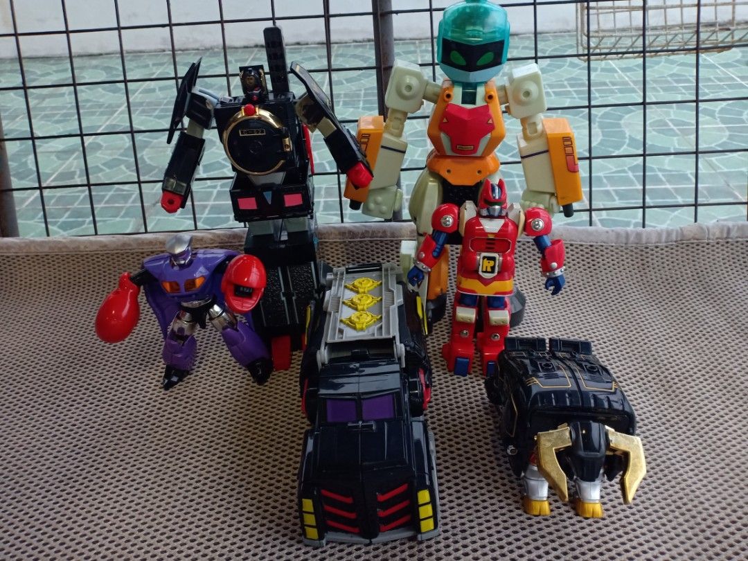 Vintage Robots Action Figures, Hobbies & Toys, Memorabilia ...