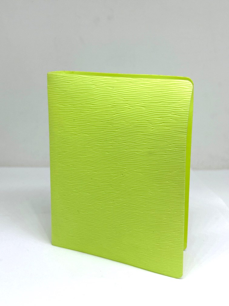 3R Photo Album : 60 pages (holds 120 photos) on Carousell