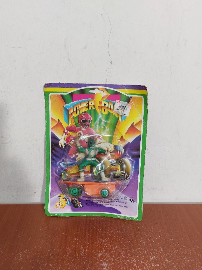 台灣製 惡搞 Power Ranger 恐龍戰隊 金剛戰士 綠衣戰士 大明 龍皇凱薩 戰鬥異特龍 迴力車 滑板車, 書籍、休閒與玩具, 玩具 ...