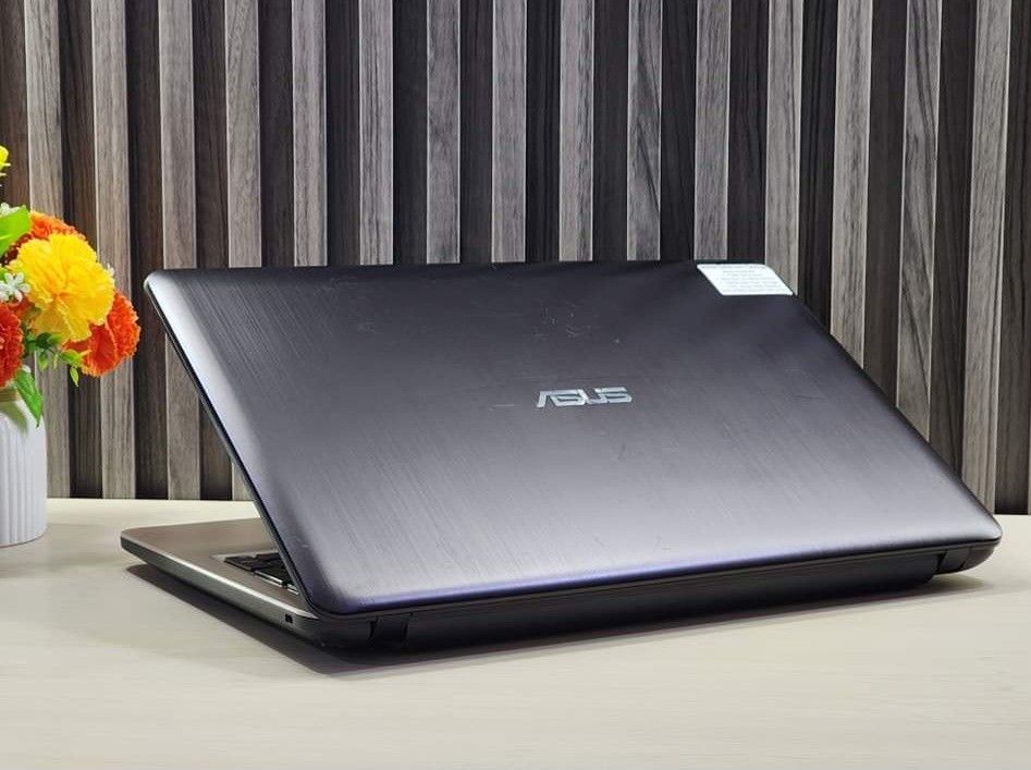 ASUS SonicMaster X540UPR i7-8Th Gen 8Gb Ram 128Gb SSD AMD Radeon HD ...