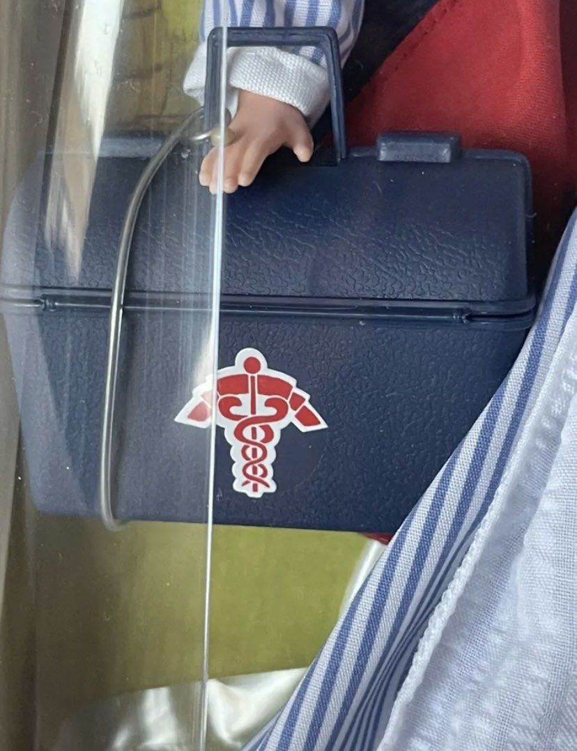 BARBIE CIVIL WAR NURSE BARBIE AMERICAN STORIES COLLECTION # 14612 on ...