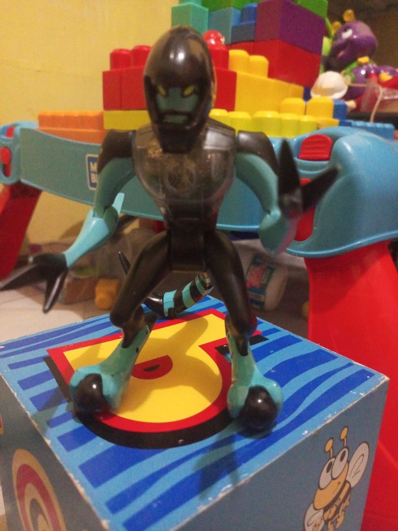 BEN10 DNA ALIEN HEROES XLR8 ACTION FIGURES, Hobbies & Toys, Toys ...