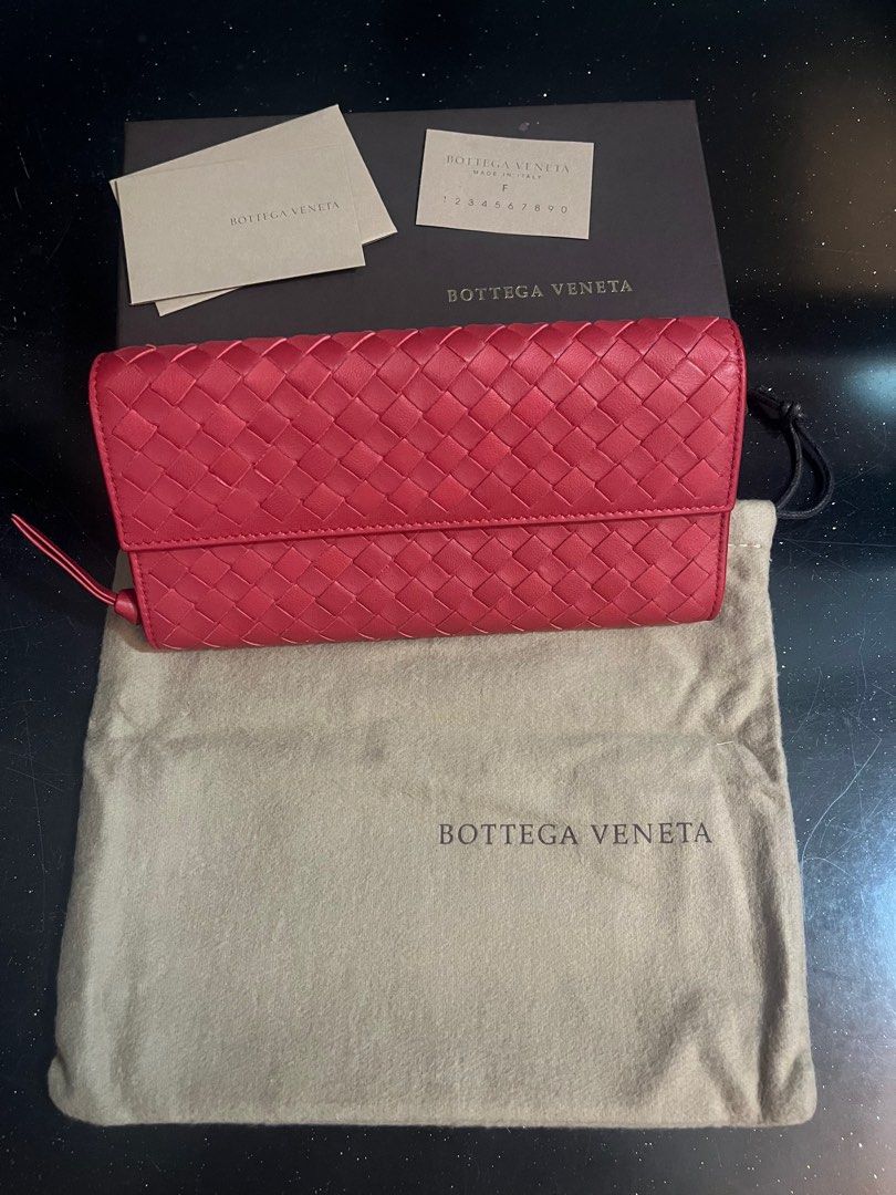 Bottega Veneta Long Wallet, Women's Fashion, Bags & Wallets, Wallets ...