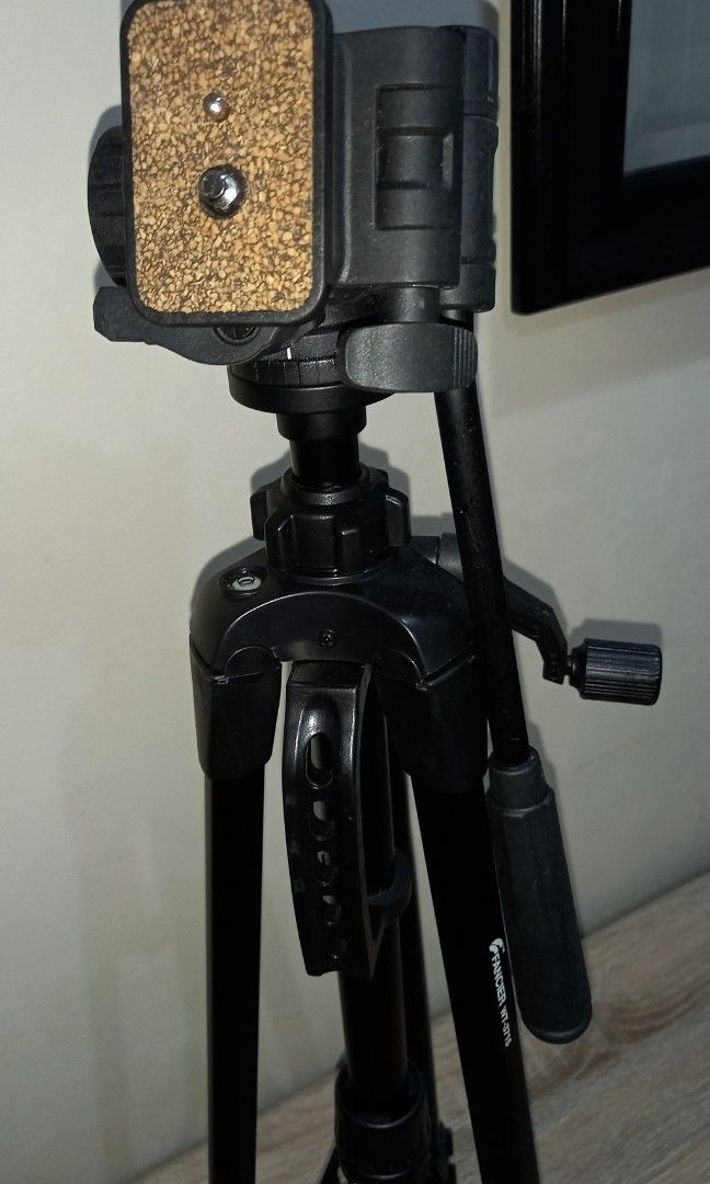 Branded Tripod on Carousell