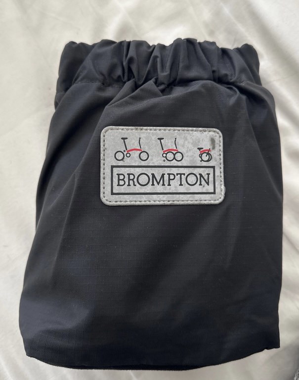 Brompton cover bicycle, Olah Raga, Sepeda di Carousell