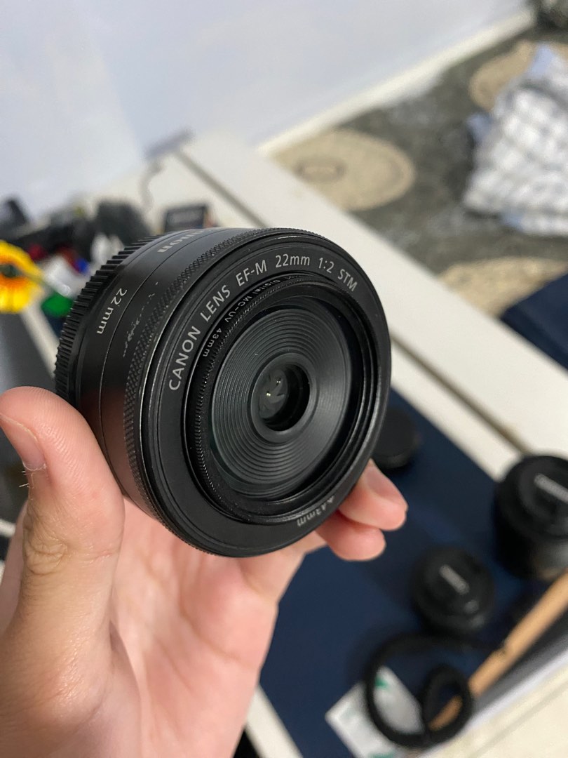 Canon EFM 22MM f/2, Photography, Lens & Kits on Carousell