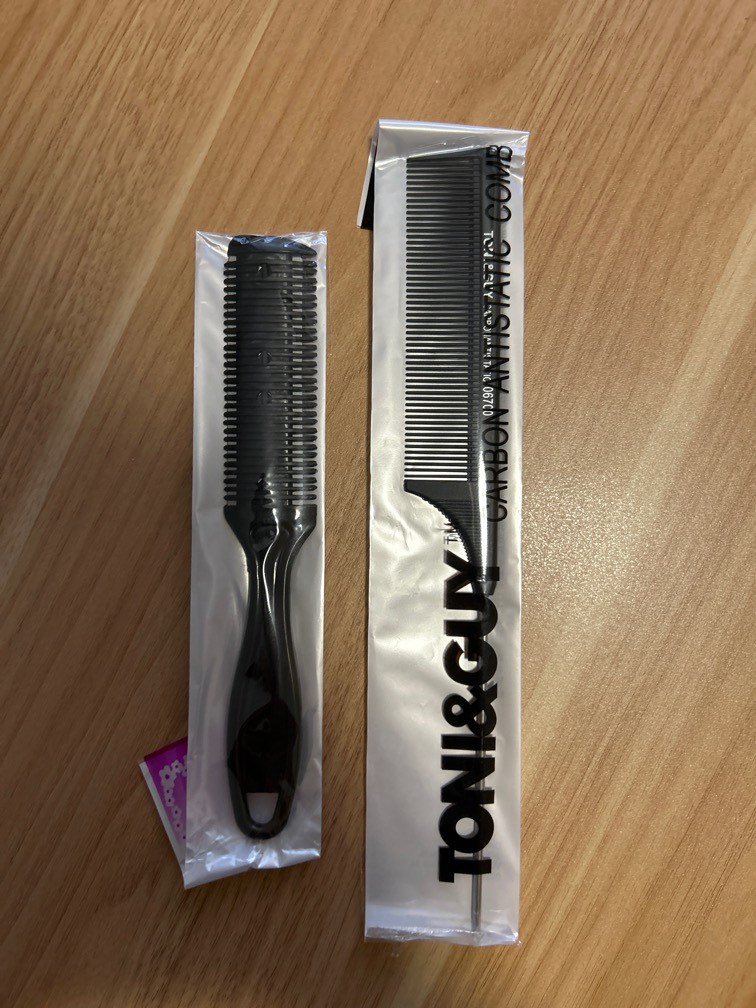 Comb, Beauty & Personal Care, Hair on Carousell