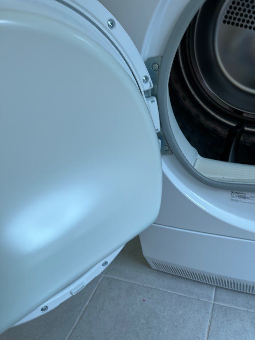 Electrolux condenser dryer 8kg, TV & Home Appliances, Washing Machines ...