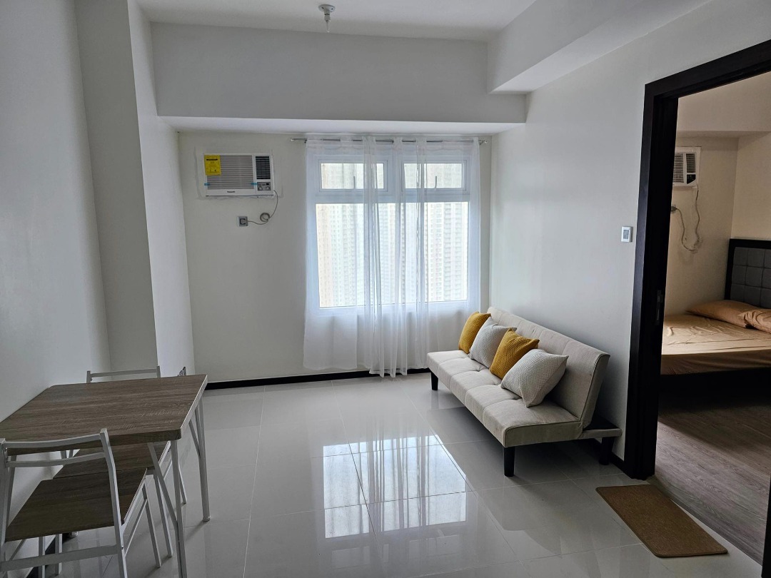 FOR RENT: Trion Tower 3, BGC, 1BR, Fully furnished *BRAND NEW ...