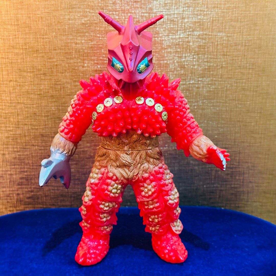GIANT YAPOOL - Ultraman Ultra Monster Series 58 VINTAGE 1994 Bandai ...