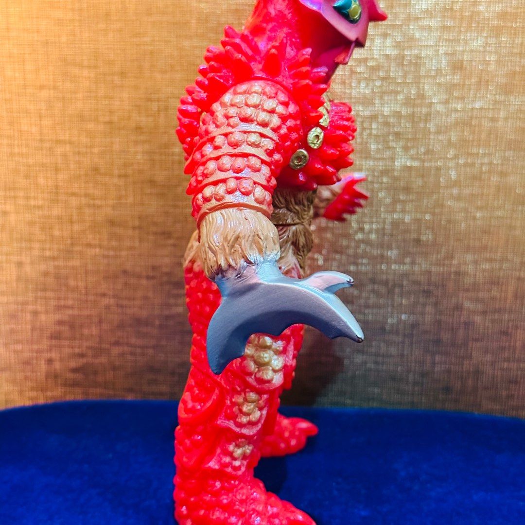 GIANT YAPOOL - Ultraman Ultra Monster Series 58 VINTAGE 1994 Bandai ...