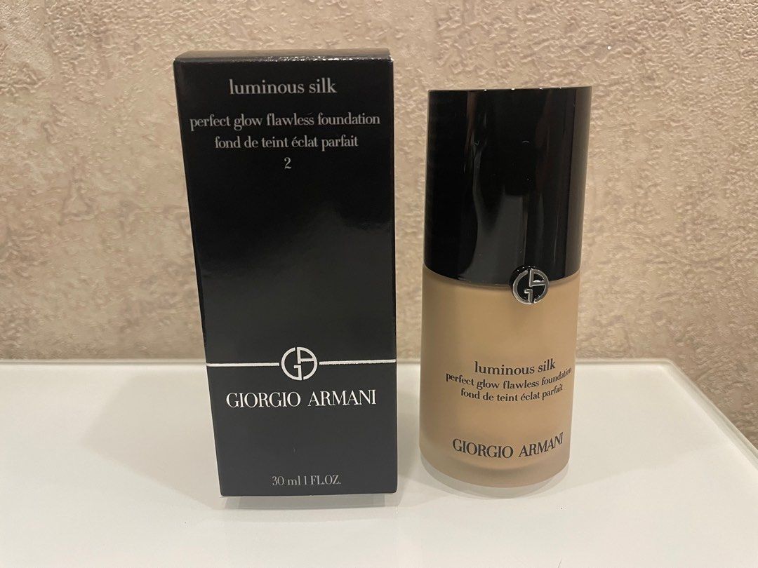 Giorgio Armani Luminous Silk Foundation 2, Beauty & Personal Care, Face ...