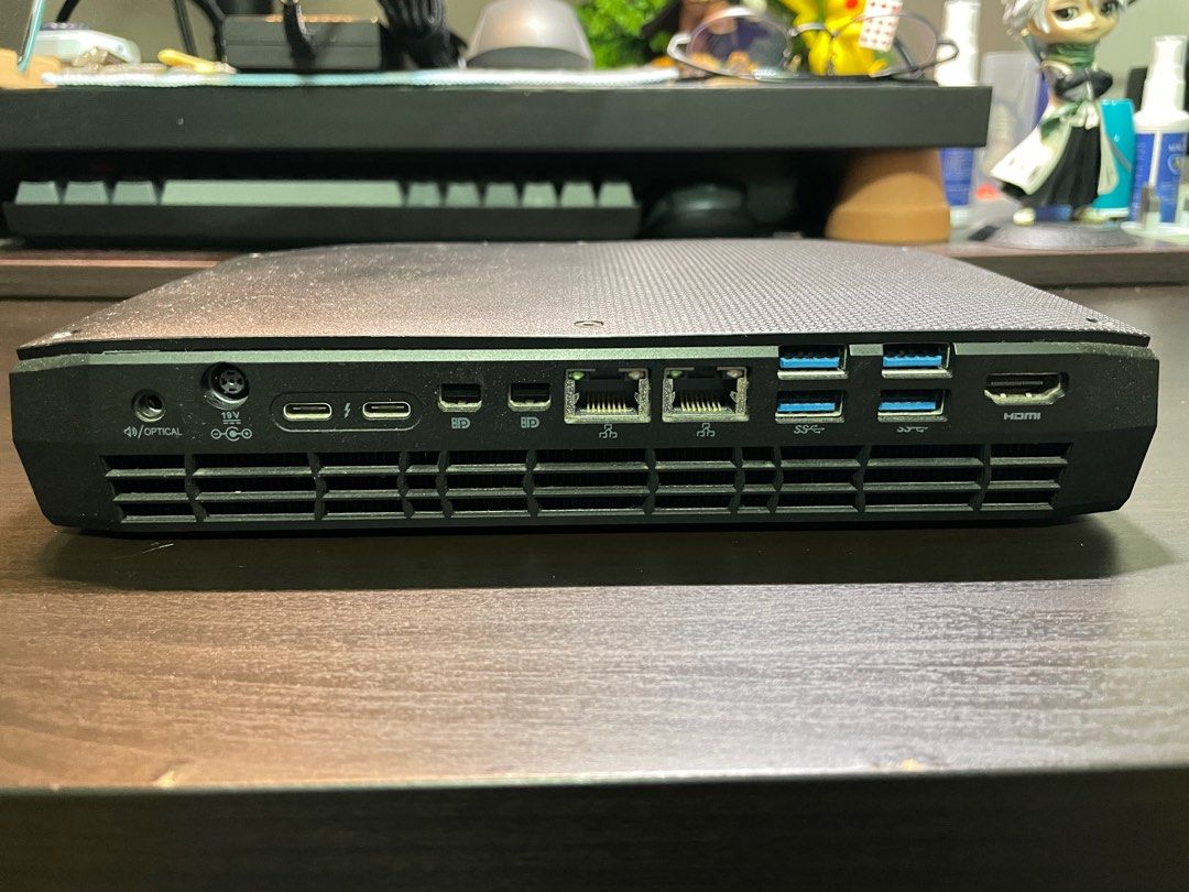 Mini PC Hades Canyon NUC8i7HVK, Computers & Tech, Desktops on Carousell