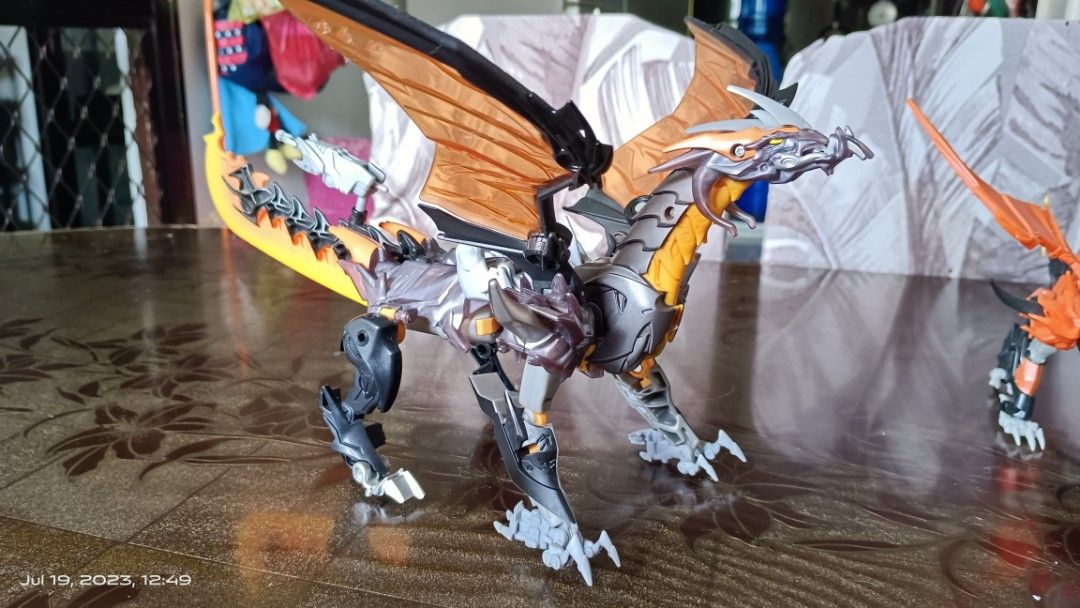 Hasbro VOYAGER CLASS UPSCALED PREDAKING | TRANSFORMERS PRIME BEAST ...