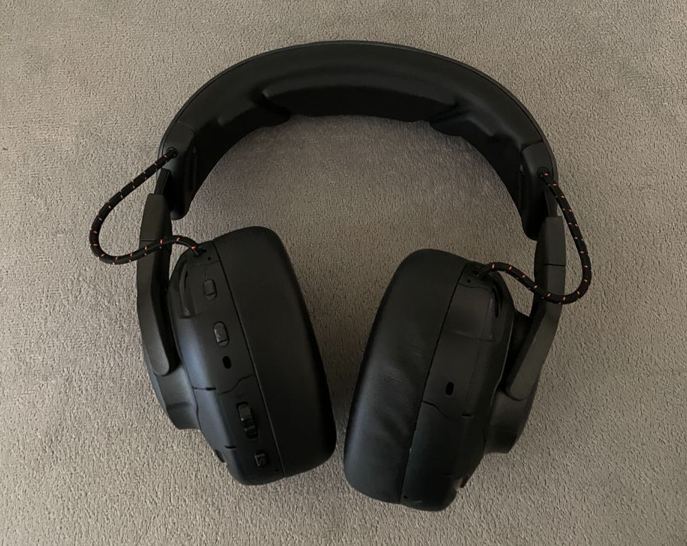 JBL QUANTUM ONE, Audio, Headphones & Headsets on Carousell