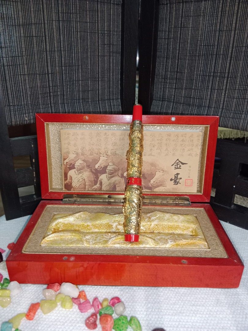 JINHAO Pen writing Chinese Dragon vintage collectible, Hobbies & Toys ...