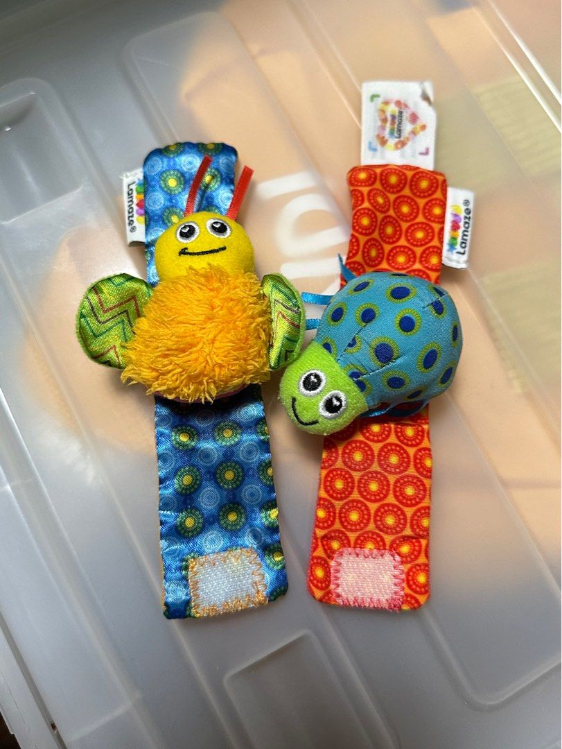 Lamaze Gardenbug Foot Finder and Wrist Rattle Set, Hobbies & Toys, Toys ...