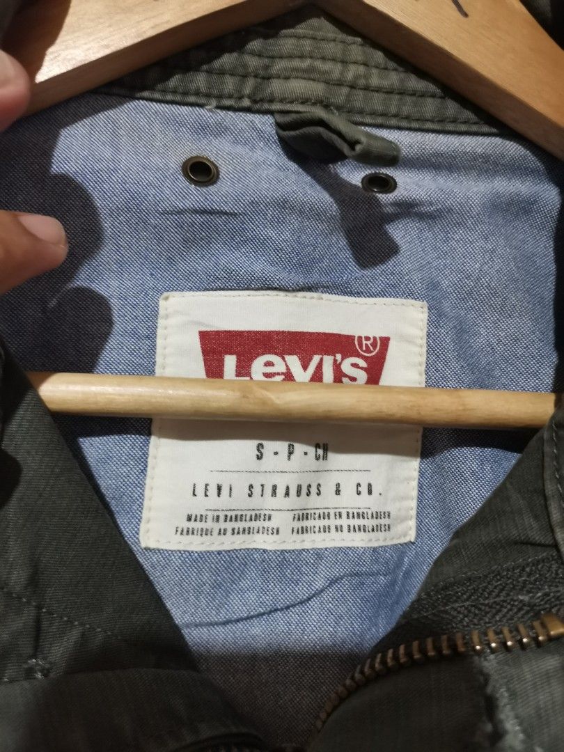 LEVI'S MILITARY JACKET ARMY GREEN on Carousell