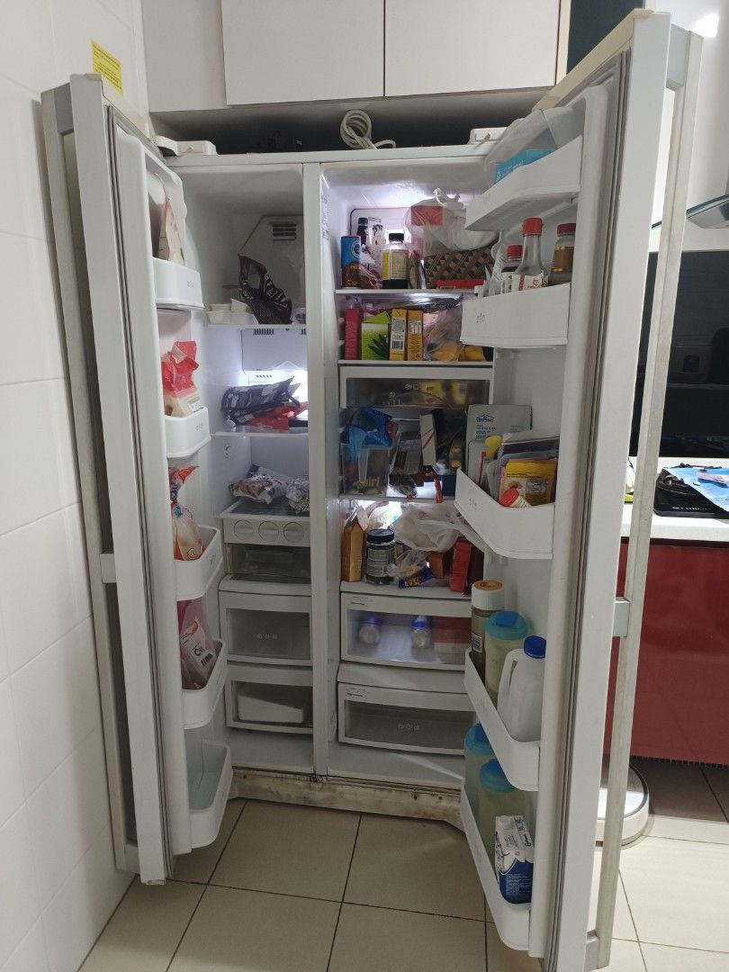 LG 4 tick big fridge, TV & Home Appliances, Kitchen Appliances ...