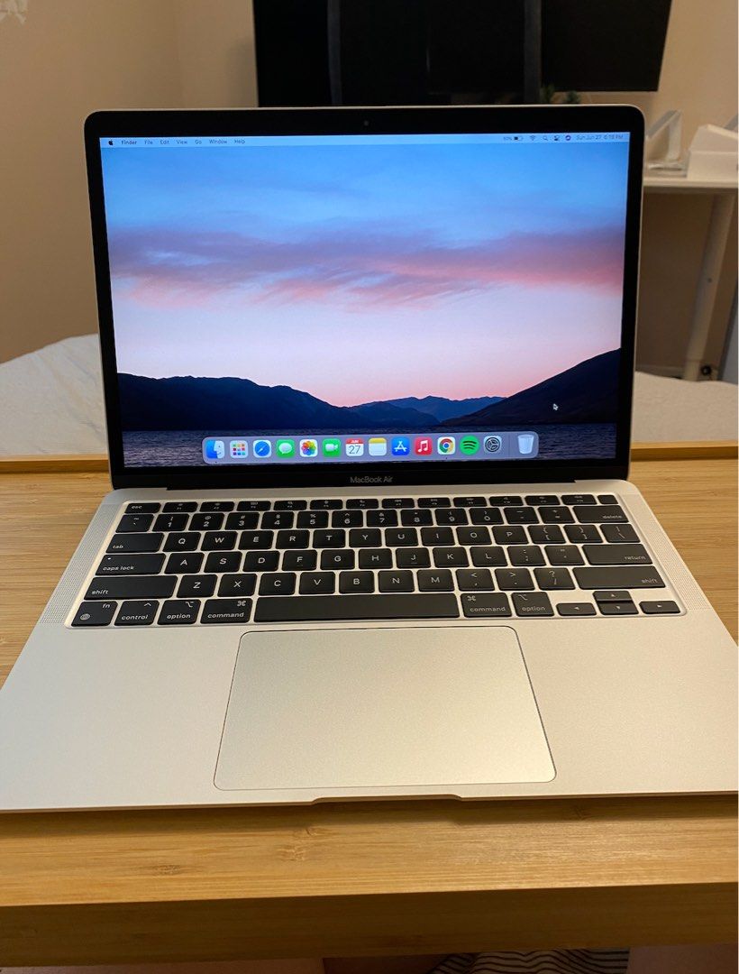 M1 Macbook Air 2020, Silver 256GB, Computers & Tech, Laptops ...