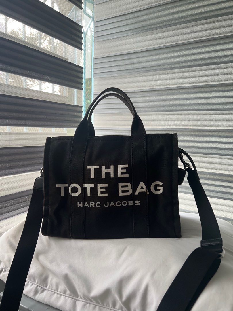 Marc Jacobs Tote Bag AUTHENTIC on Carousell