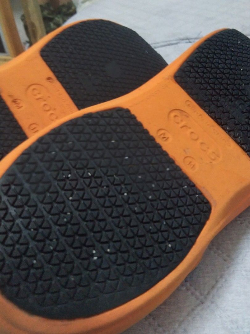 MARIO BATALI BISTRO CROCS on Carousell