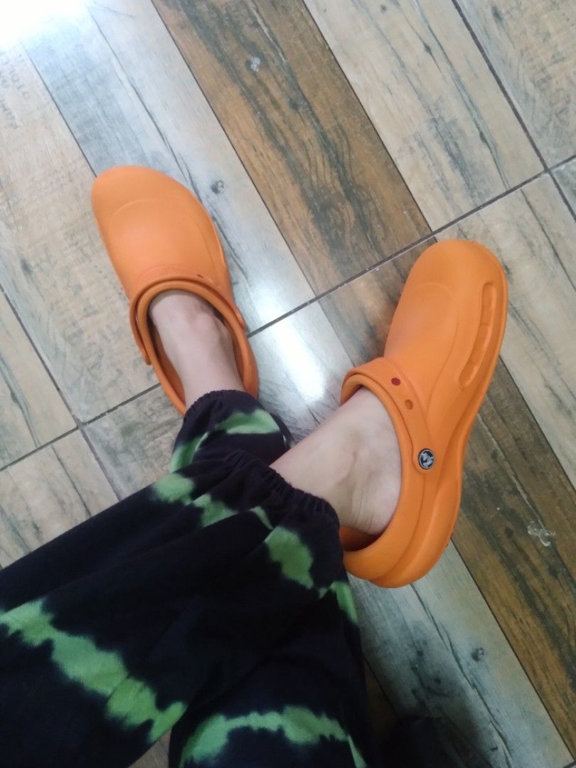 MARIO BATALI BISTRO CROCS on Carousell