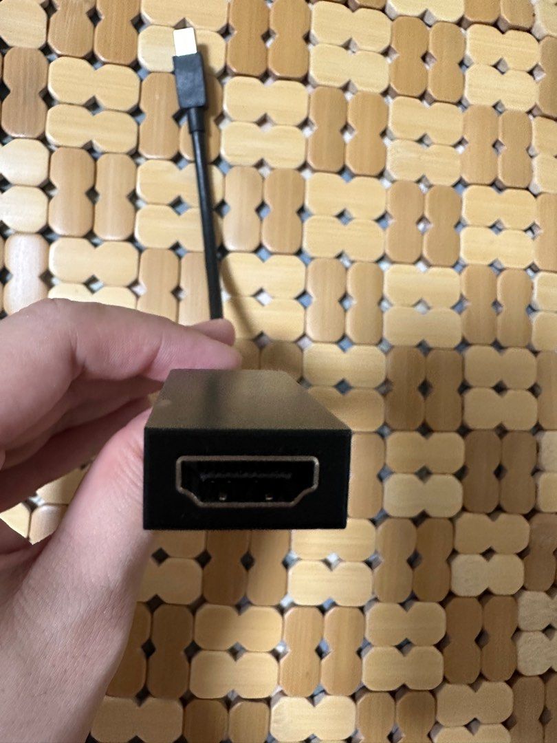 Microsoft Surface mini display port to HDMI adapter (model 1819 ...